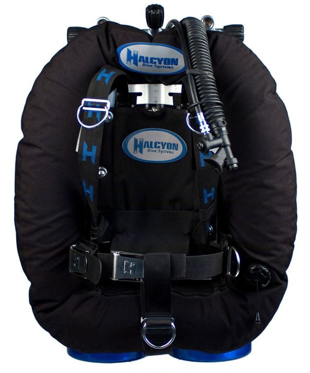 Halcyon Evolve Twinset Wing System – Techwise Malta